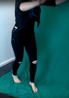 Loserfruit's Feet - Photos, Shoe Size, and More | FeetDatabase.com