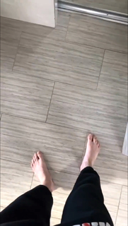 Photo galleries - wikiFeet Men