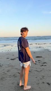 Logan Pepper's feet