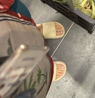 wikiFeet