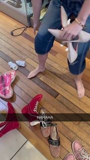 Emily Rudd's feet