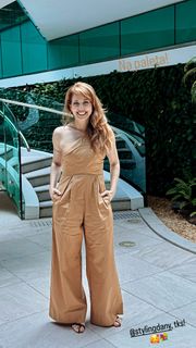 Photo galleries - wikiFeet